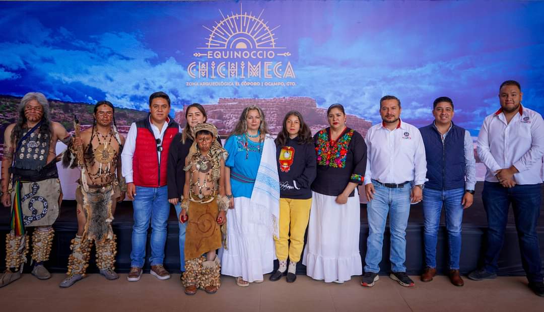 Equinoccio en El Cóporo, revoltijo étnico. - Gourmétaro